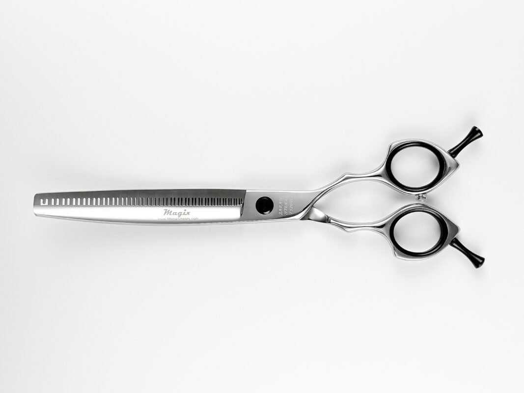 Magic Eraser Curved (December 2025) - Magix Shears